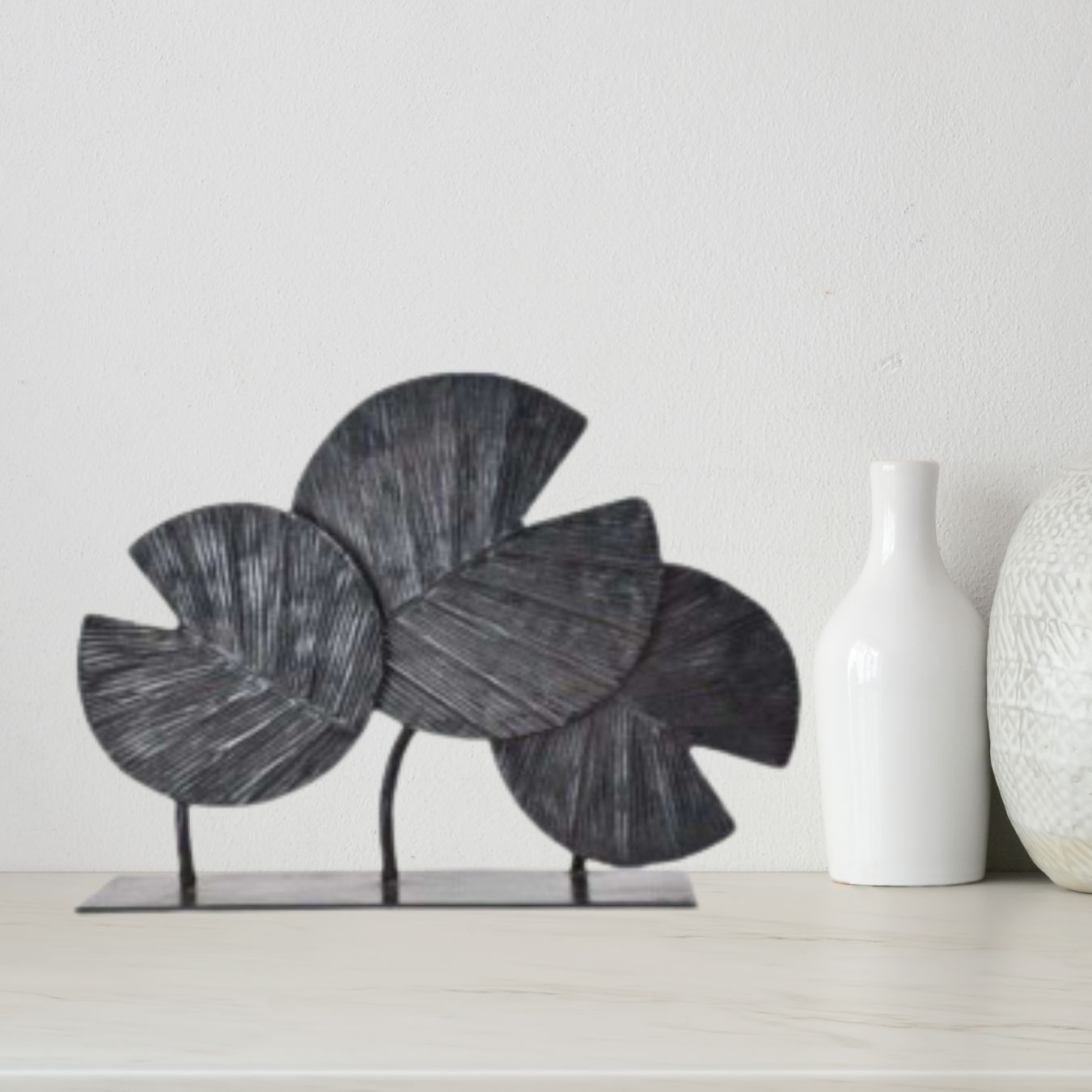 Round Abstract Handicraft – Allure Box